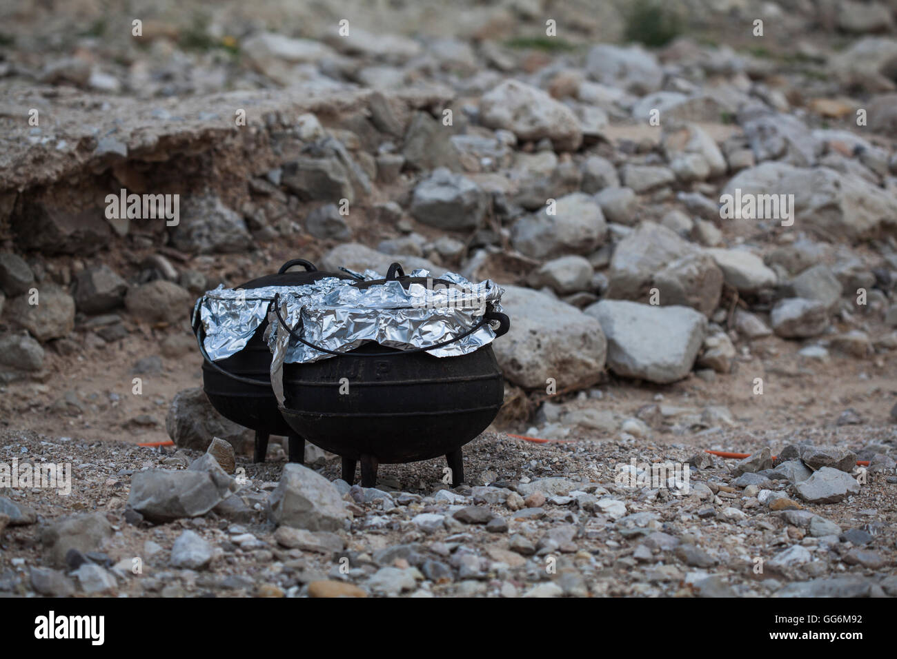 poyke pot in the desert of the dead sea Stock Photo - Alamy