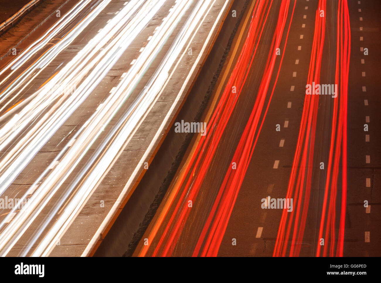 Light tracks hi-res stock photography and images - Alamy