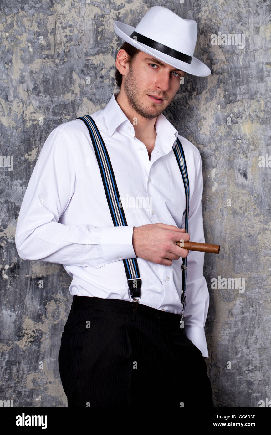 Cuban man with mustache and cigar hi-res stock photography and images ...