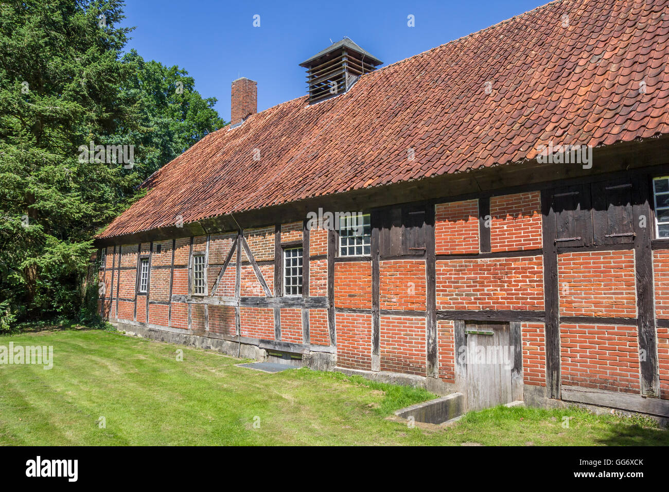 German barn hi-res stock photography and images - Alamy