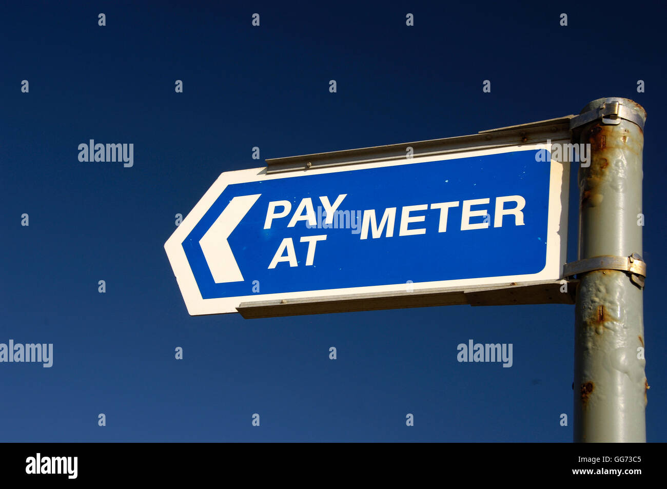 Parking meter sign Stock Photo - Alamy