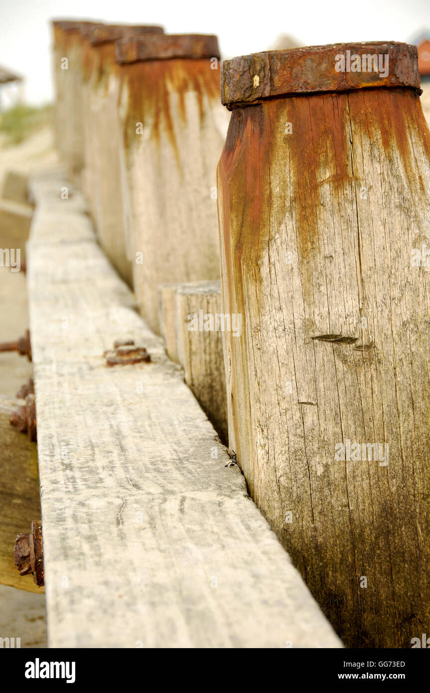 Groynes on a shingle beach Stock Photo - Alamy