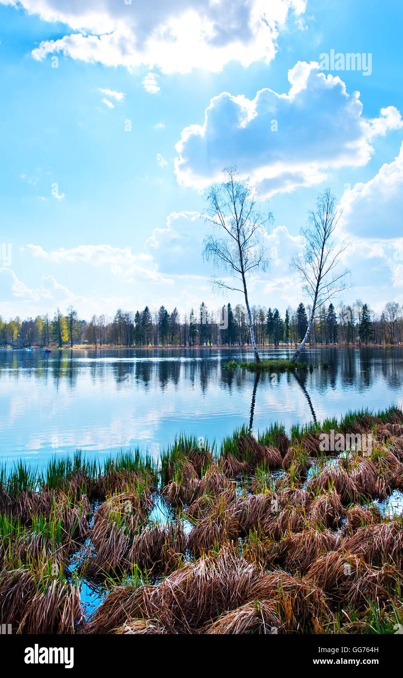 Autumn lake. Sunset at the autumn lake Stock Photo - Alamy