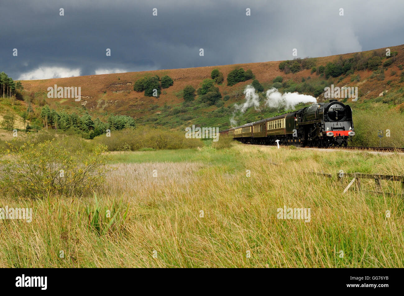 Pullman train hi-res stock photography and images - Alamy