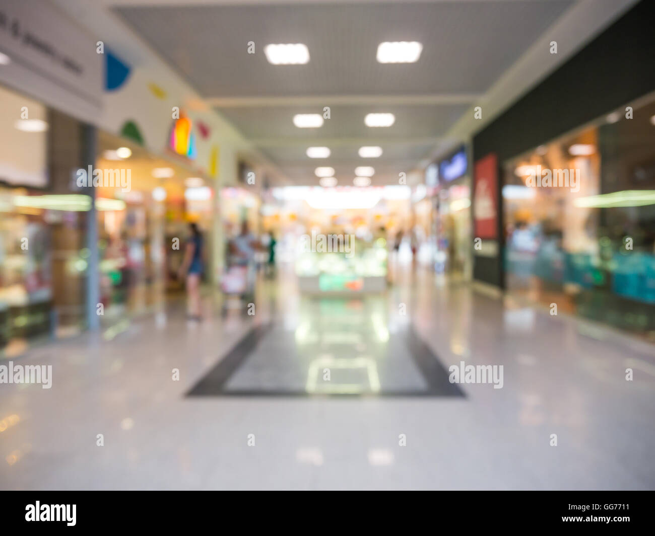 Abstract blurred background of shopping mall hall Stock Photo - Alamy