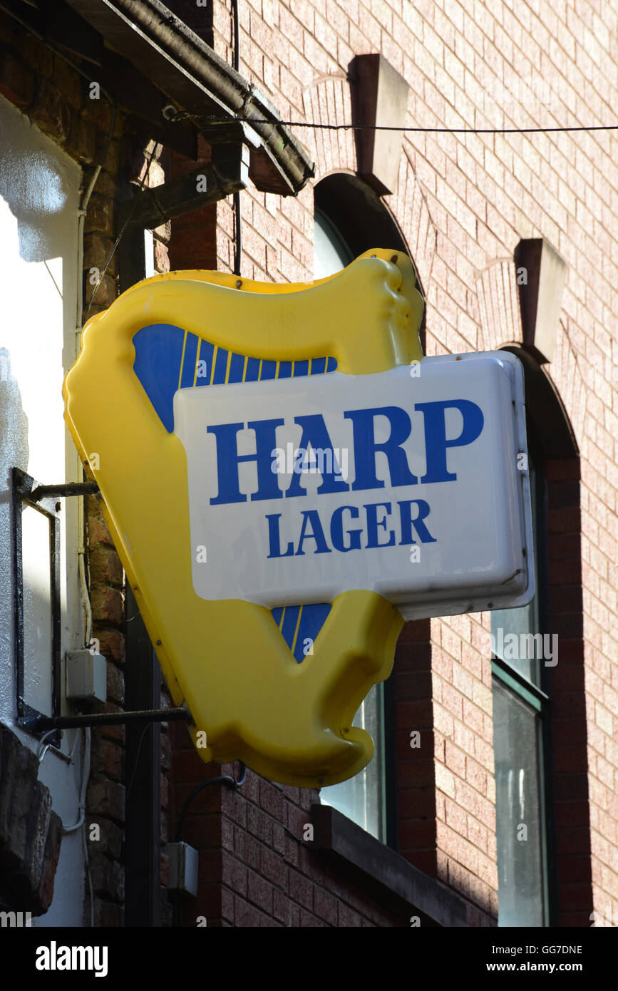 Traditional pub sign, Belfast Stock Photo - Alamy