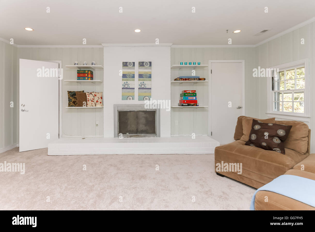 Modern home interior of a typical North American home Stock Photo - Alamy