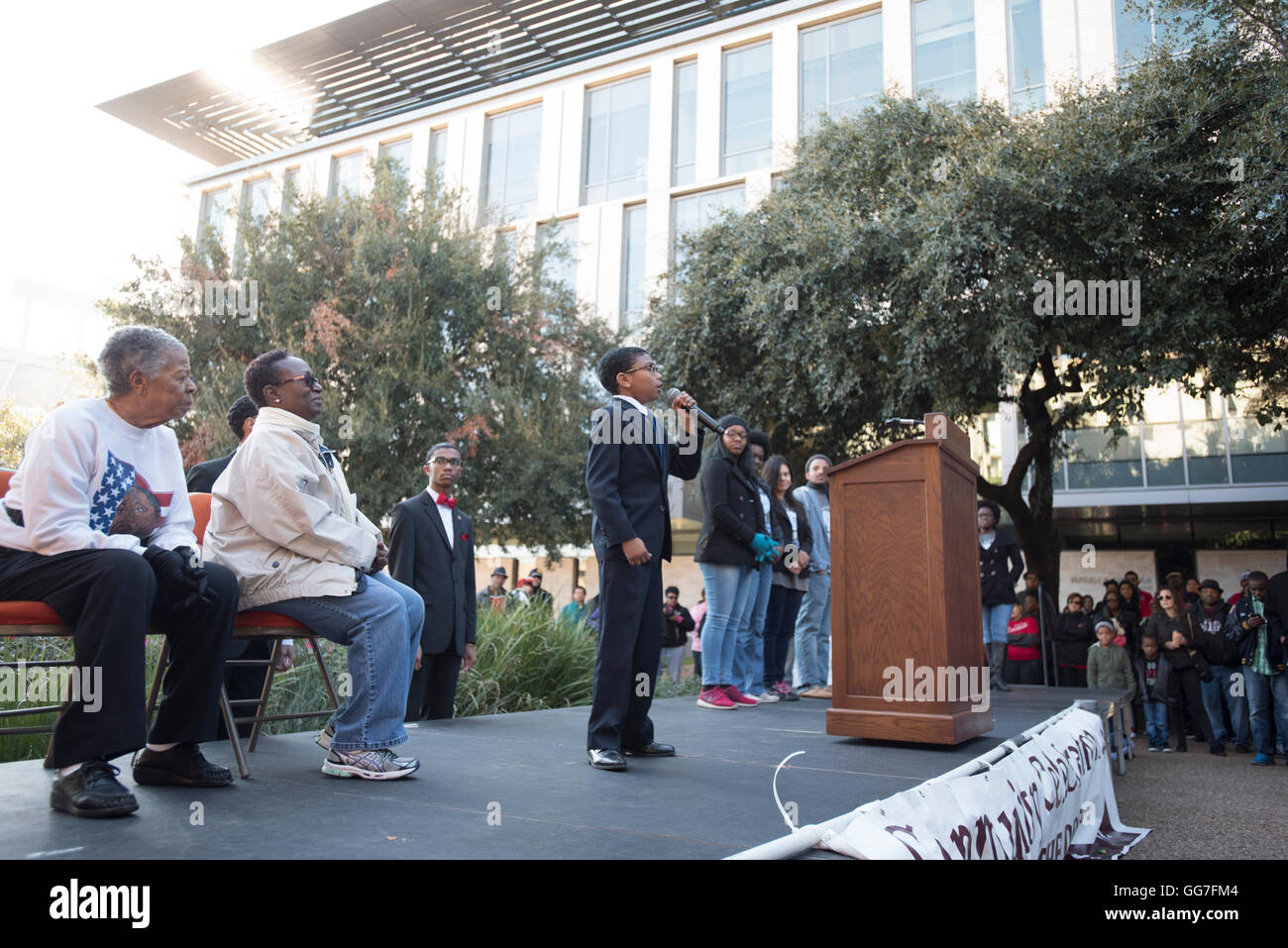 African speaking boy microphone hi-res stock photography and images - Alamy