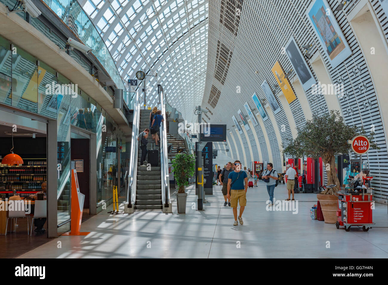Avignon TGV station Stock Photo - Alamy