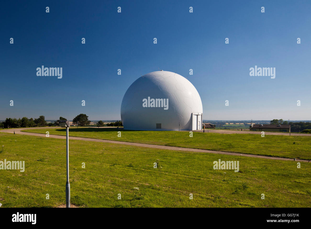 Raf trimmingham radar station on hi-res stock photography and images ...