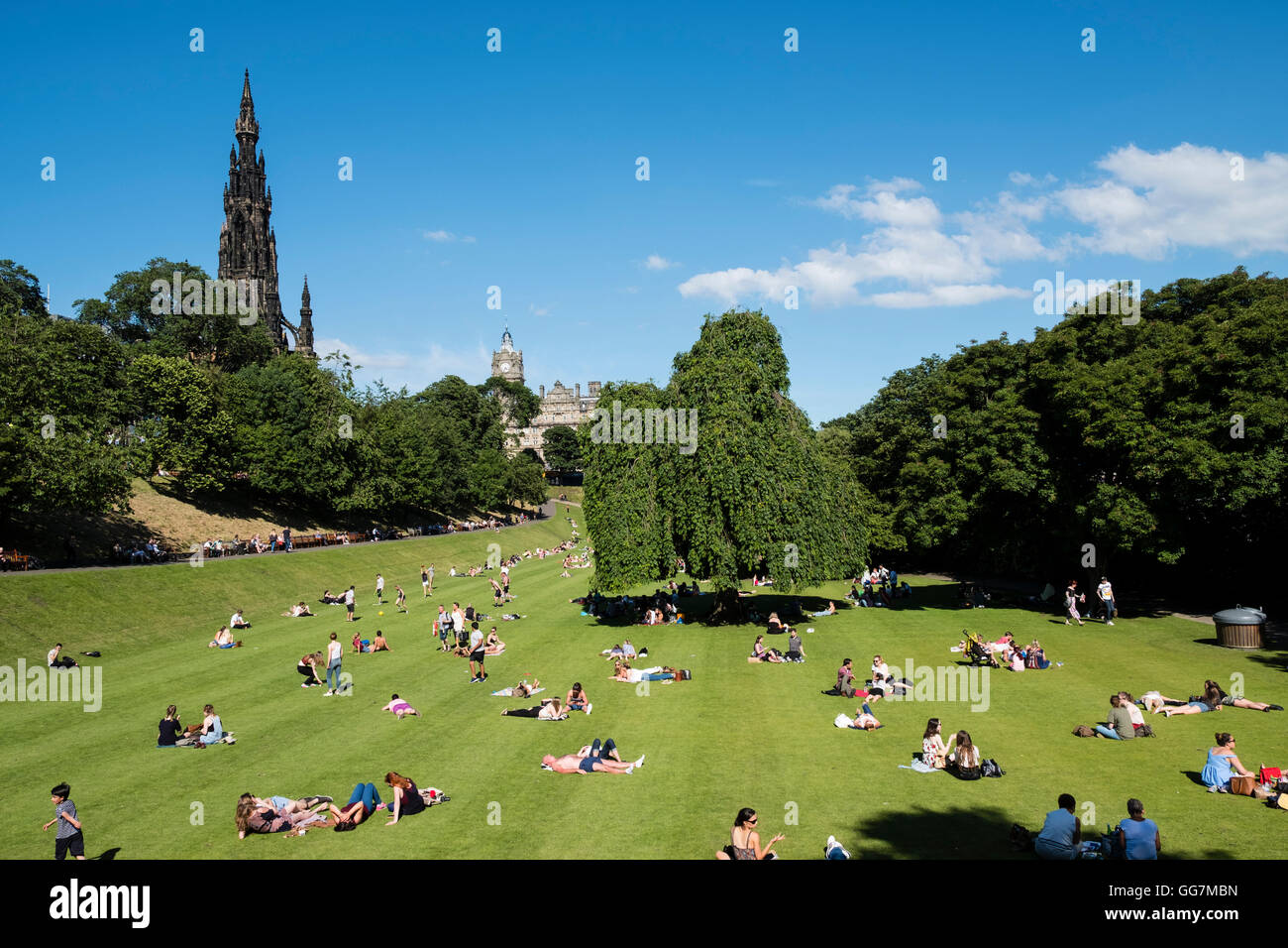 Summer hot weather brings many people into Princes Street Gardens in ...