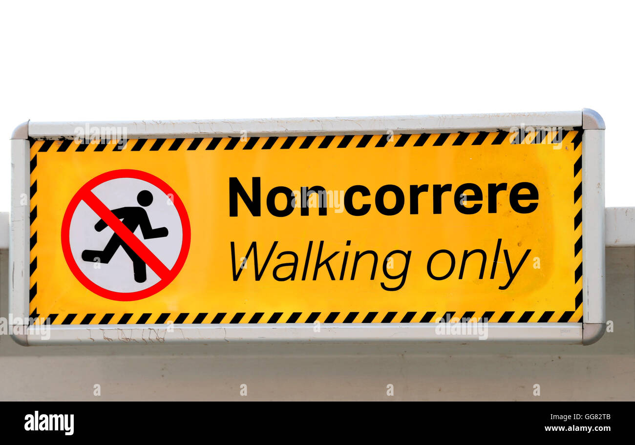 big sign that says WALKING ONLY in Italian and English Stock Photo - Alamy