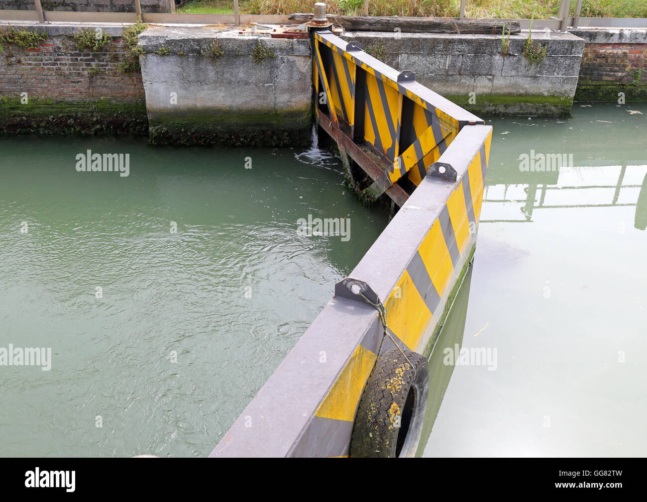 small waterway Dam for the passage of ships Stock Photo - Alamy