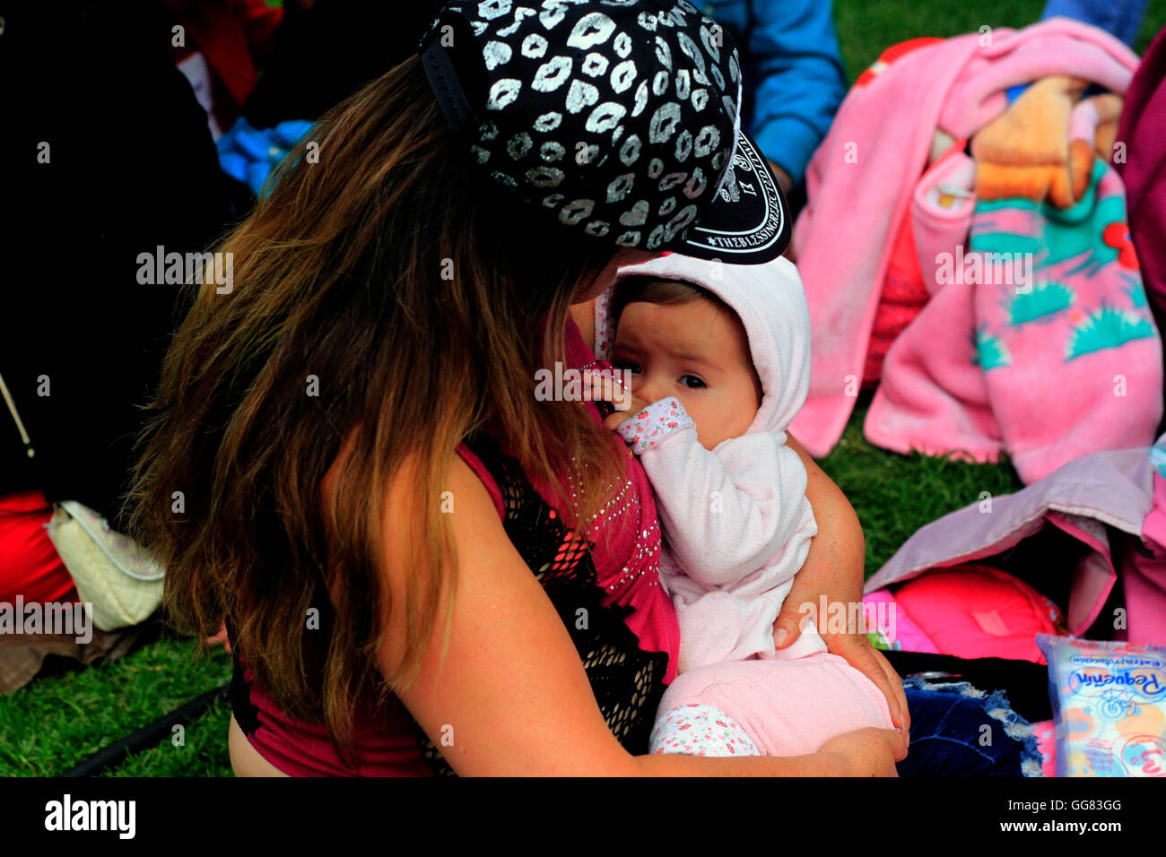 Lactancia materna hi-res stock photography and images - Alamy