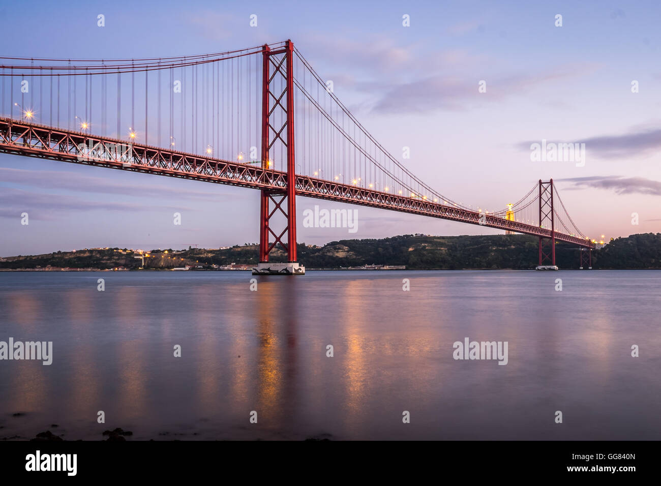 The iconic red bridge in Lisbon Stock Photo - Alamy