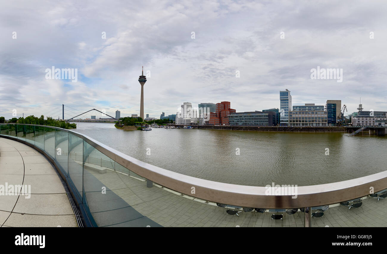 New media tower hi-res stock photography and images - Alamy