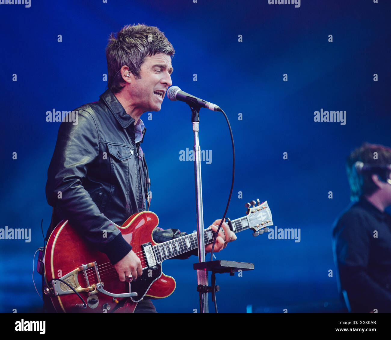 Noel gallagher’s high flying birds hi-res stock photography and images ...