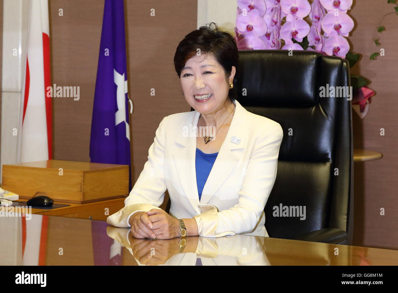 Newly elected Tokyo Govenor Yuriko Koike poses for press in Tokyo ...