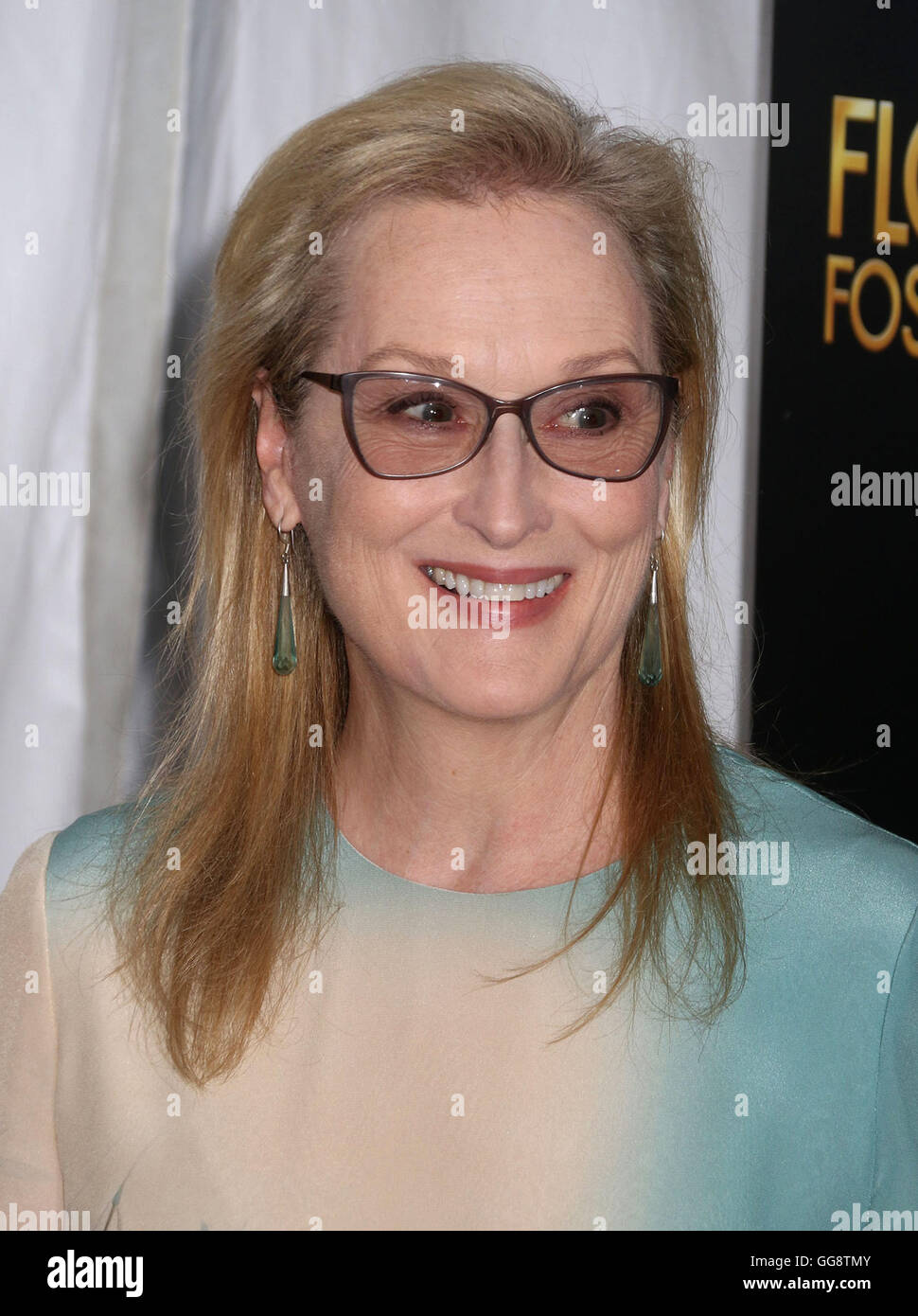 New York, USA. 9th Aug, 2016. Actress MERYL STREEP attends the New York ...