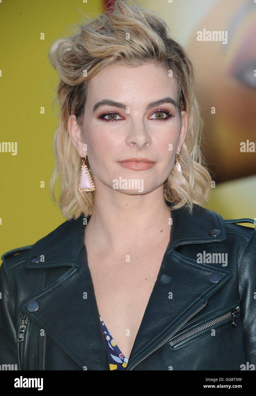 Los Angeles, CA, USA. 9th Aug, 2016. Kelly Oxford at arrivals for ...
