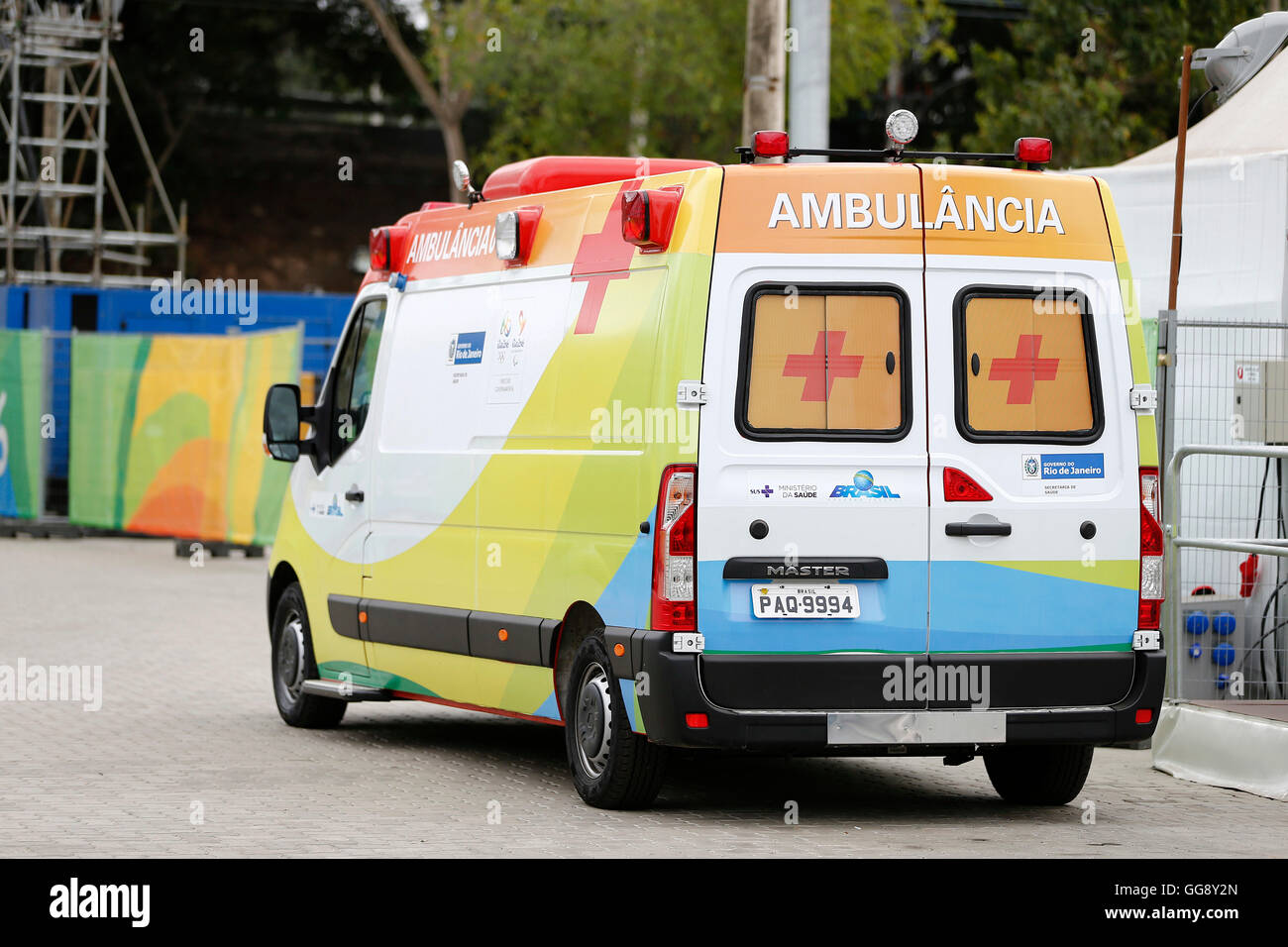RIO DE JANEIRO, RJ - 10.08.2016: RIO 2016 OLYMPICS - Ambulance view of ...