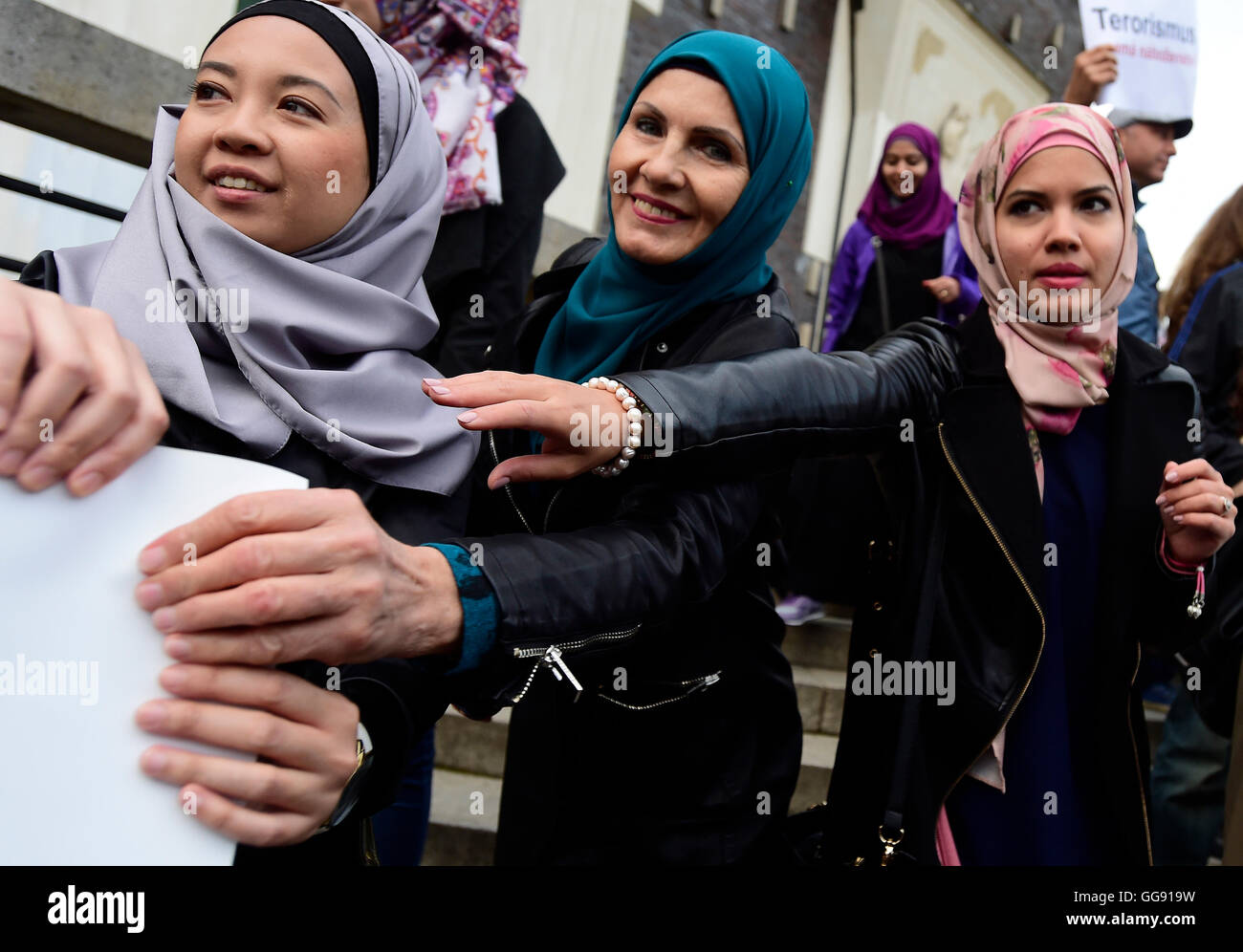 Violence against christians hi-res stock photography and images - Alamy
