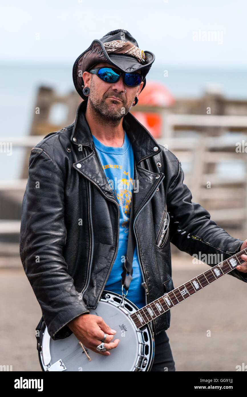 Broadstairs folk week festival. Royal Liberty Morris banjo player in ...