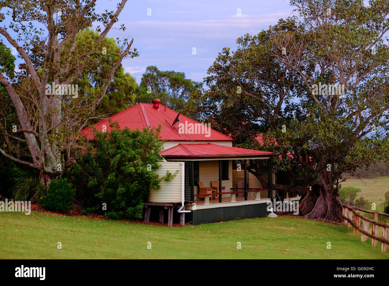 Australian cottage hi-res stock photography and images - Alamy
