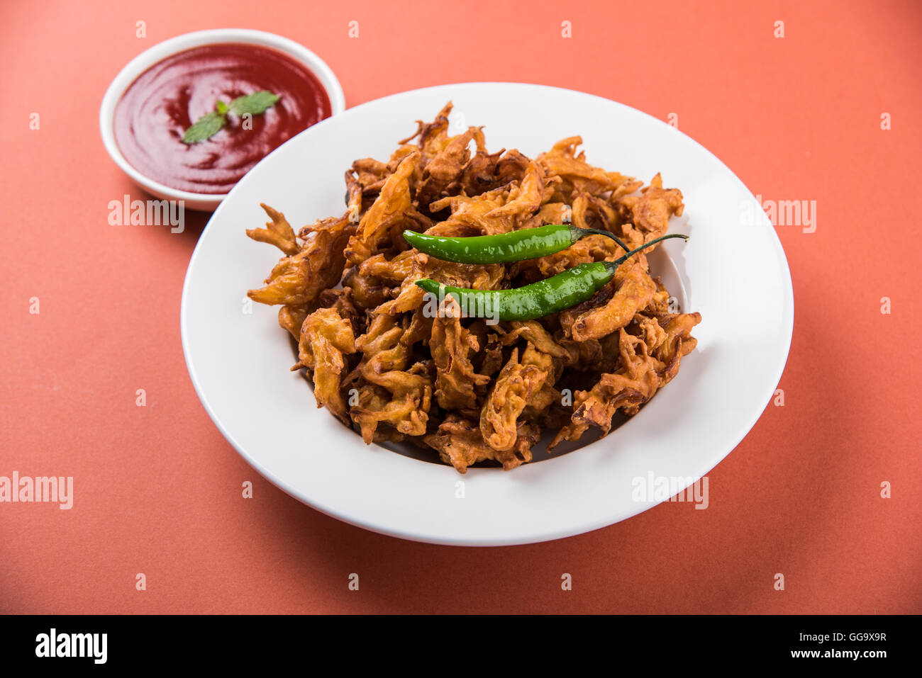 Crispy onion bhaji or kanda bhaji or fried onion pakore or pakode ...