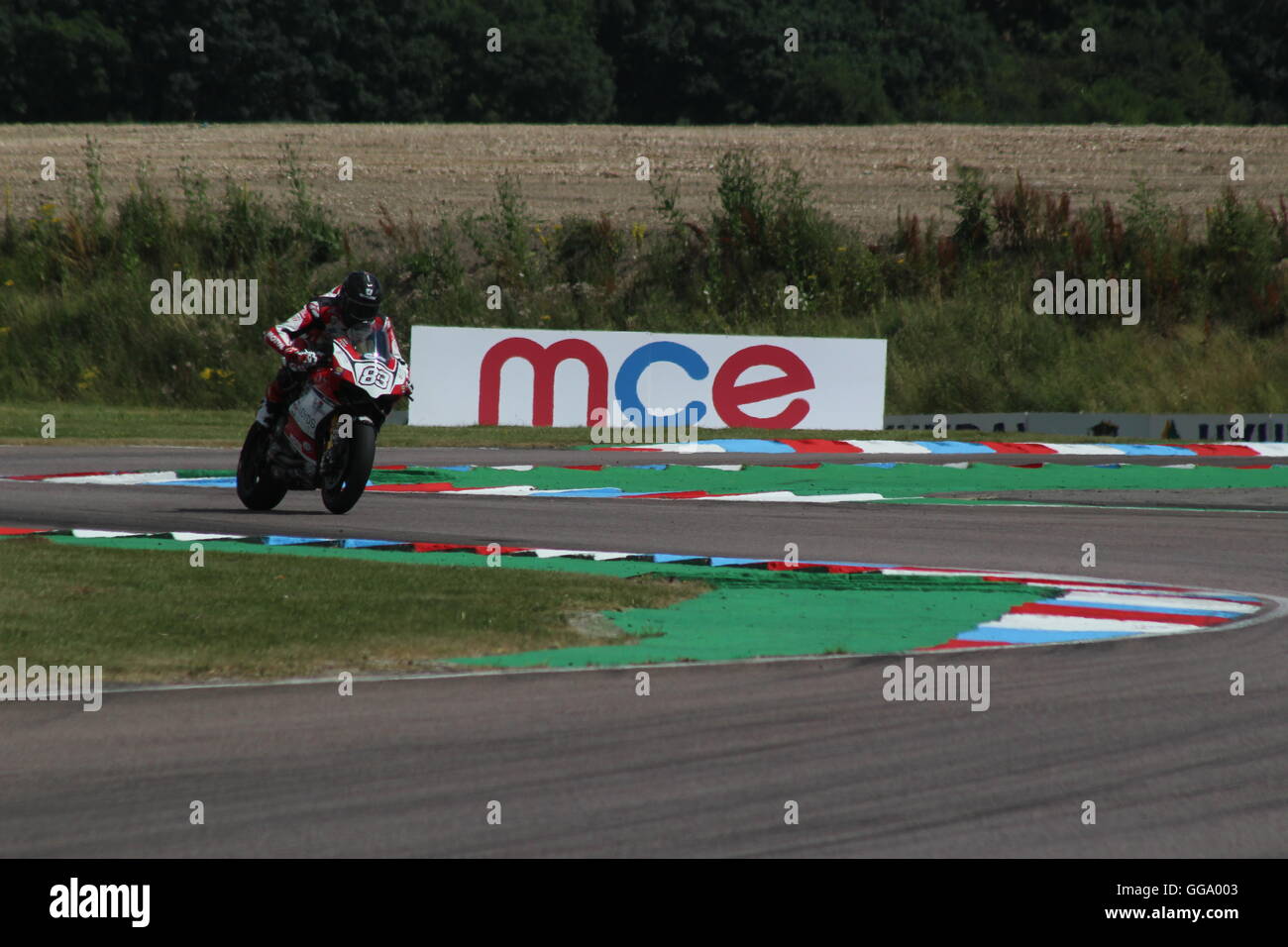 Thruxton Superbikes UK Stock Photo - Alamy