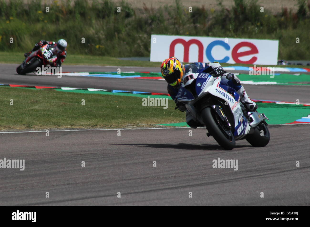 Super bikes race thruxton hi-res stock photography and images - Alamy