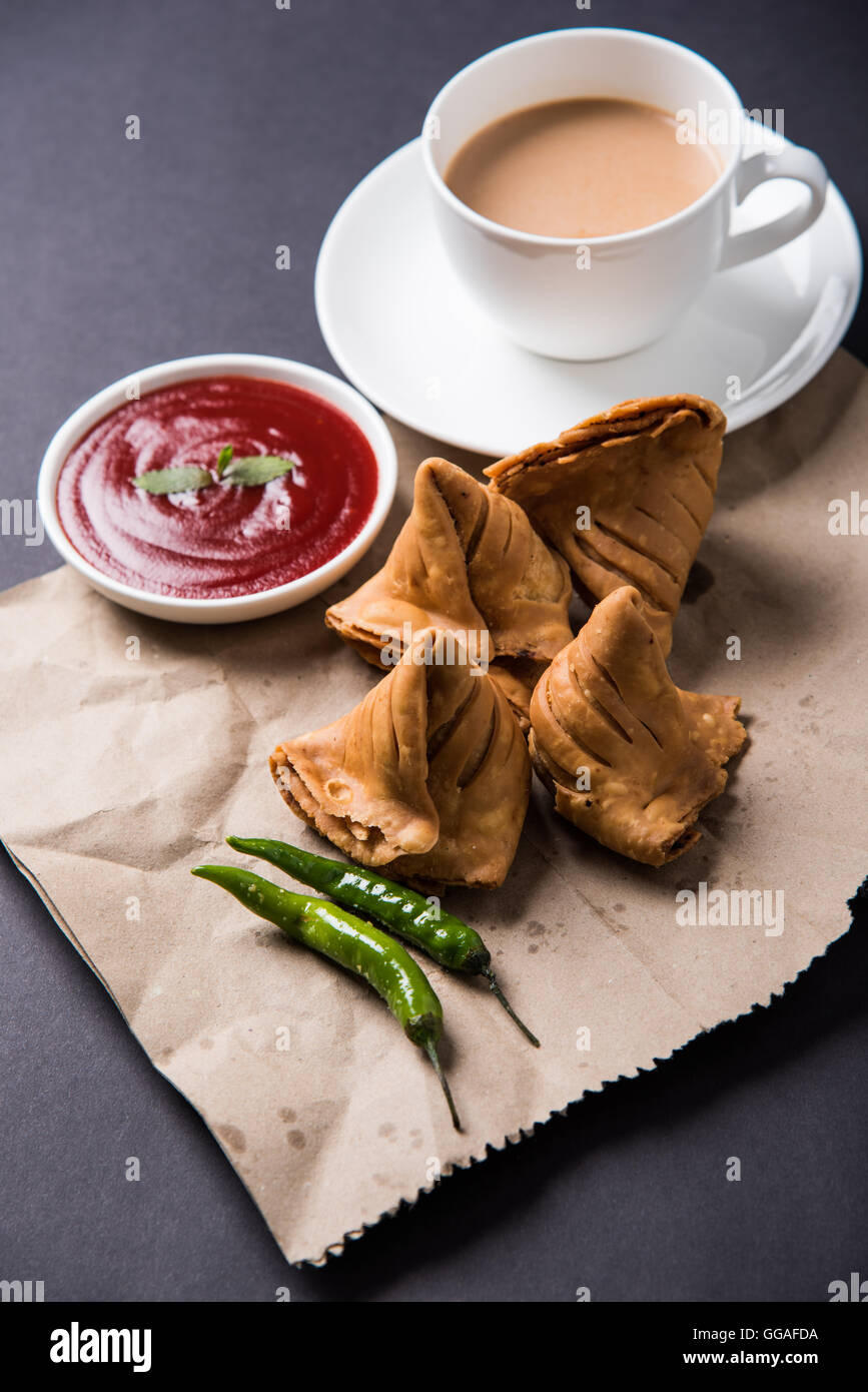 Tea With Samosa