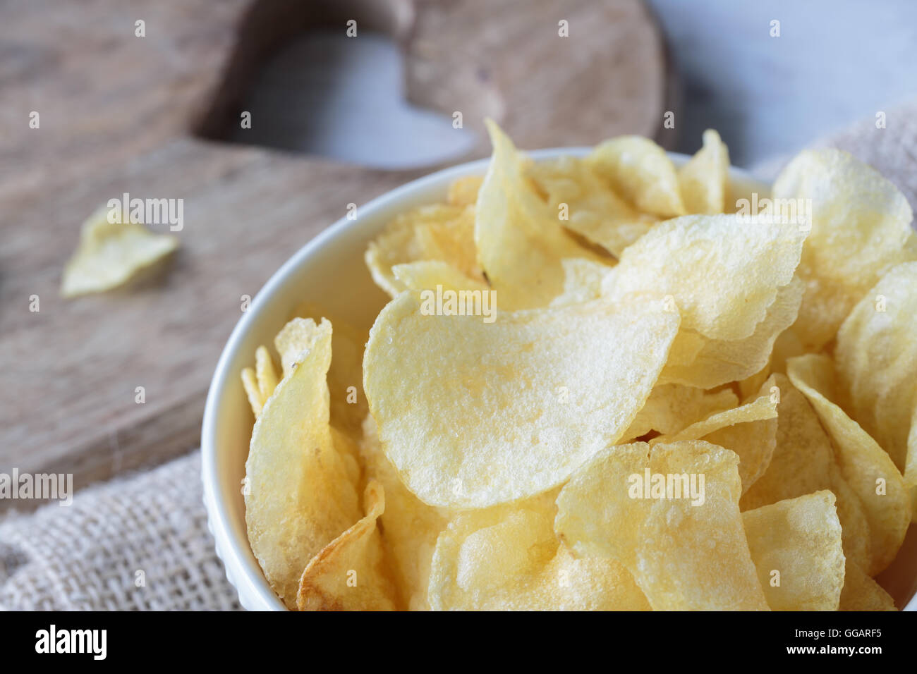 Crunchy delicious potato chips for a tasty snack break Stock Photo - Alamy