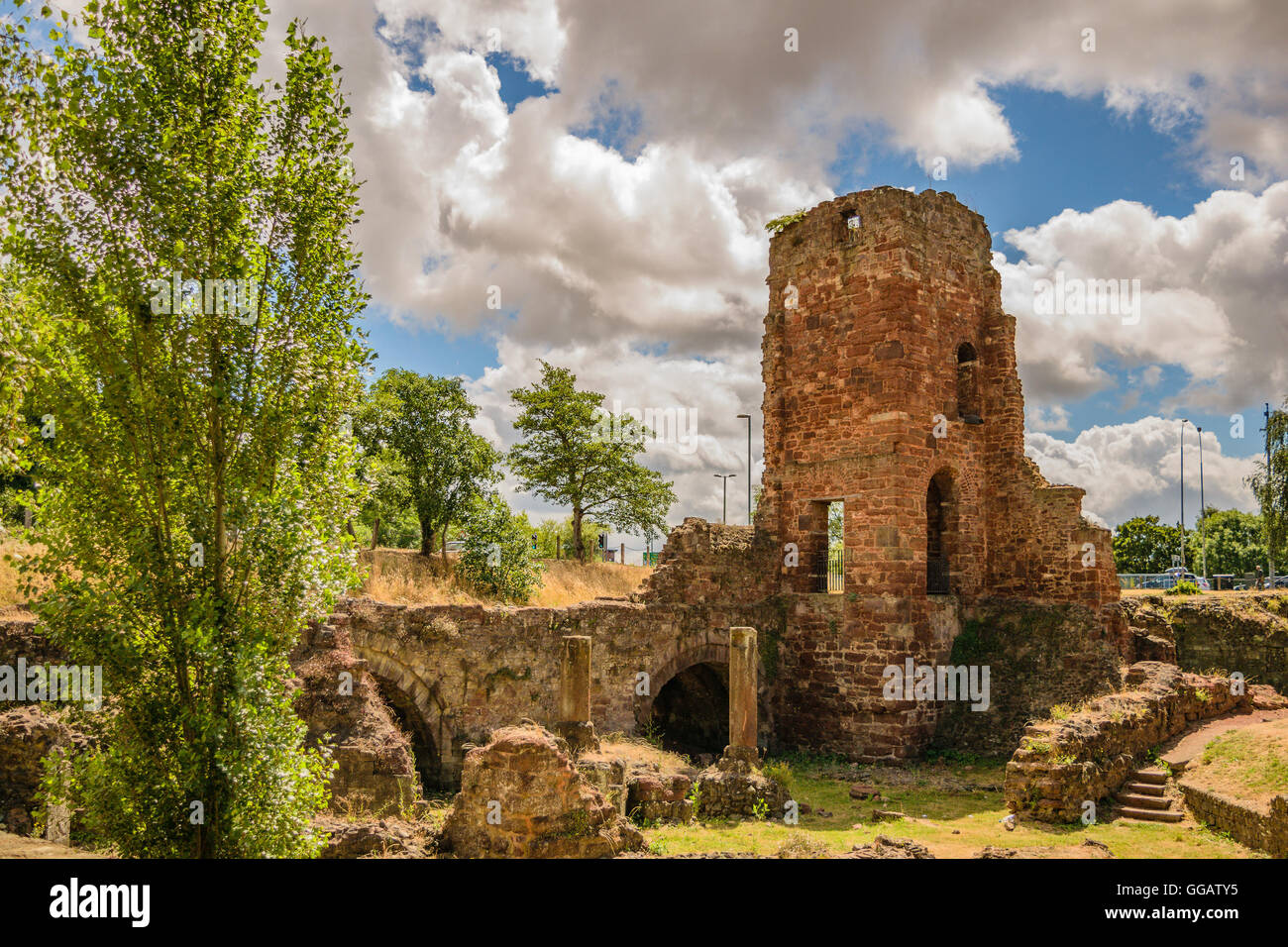 England medieval stone bridge hi-res stock photography and images - Alamy