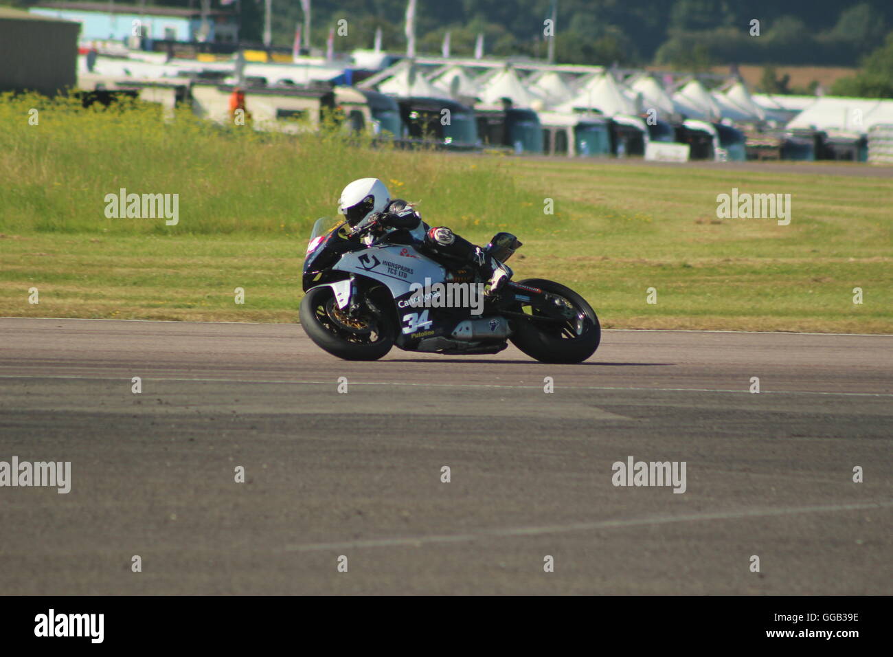 Thruxton Superbikes UK Stock Photo - Alamy