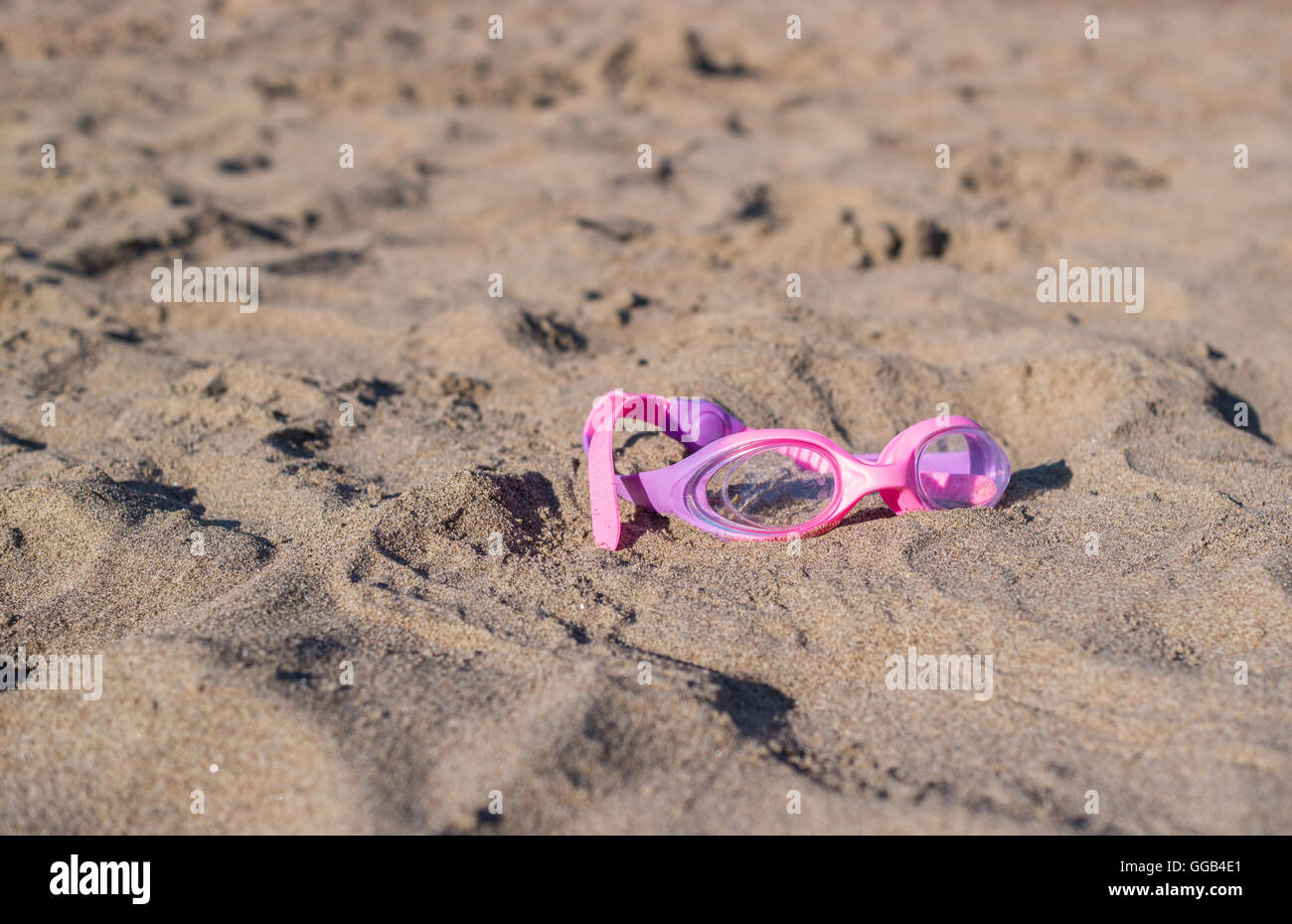 Swim swimming swimming goggles hi-res stock photography and images - Alamy