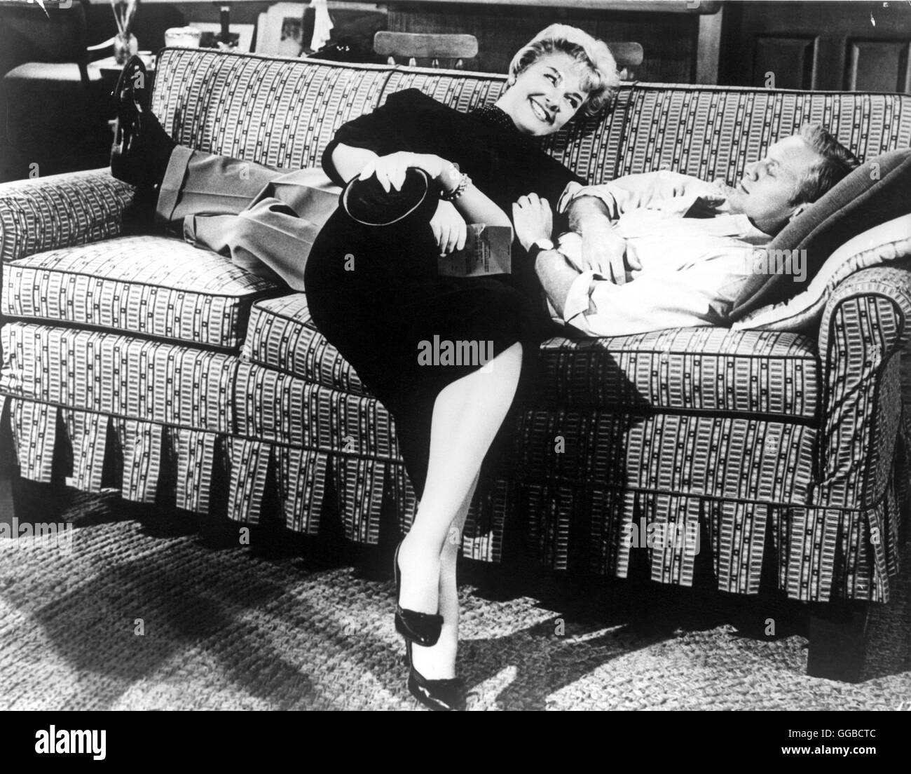 TUNNEL OF LOVE USA 1958 Isolde (DORIS DAY) and Augie Poole (RICHARD ...