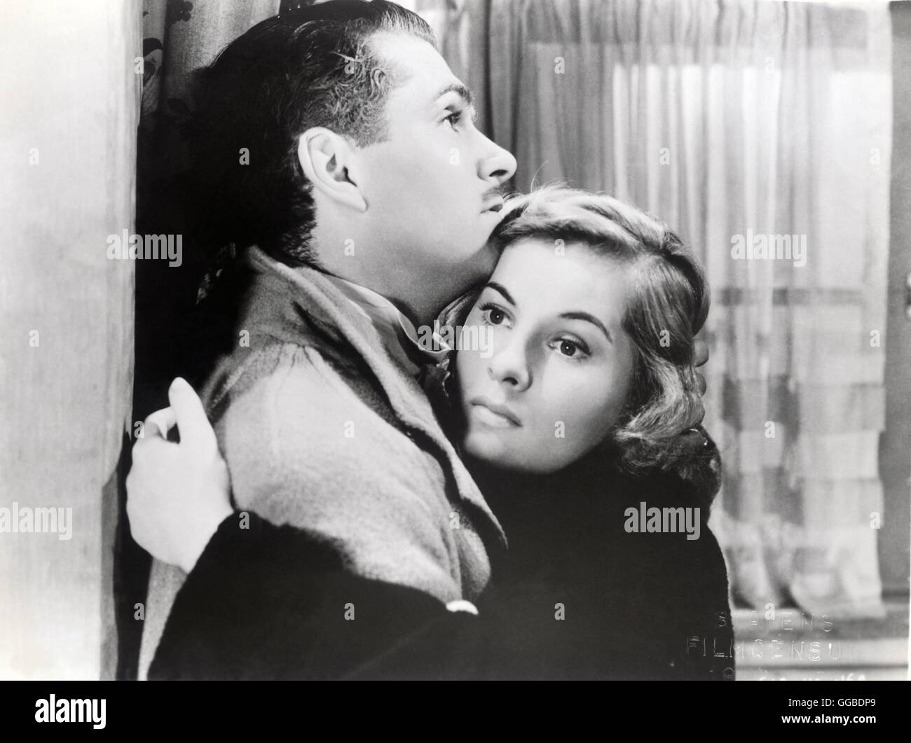 REBECCA USA 1940 Alfred Hitchcock Maxim de Winter (LAURENCE OLIVIER ...