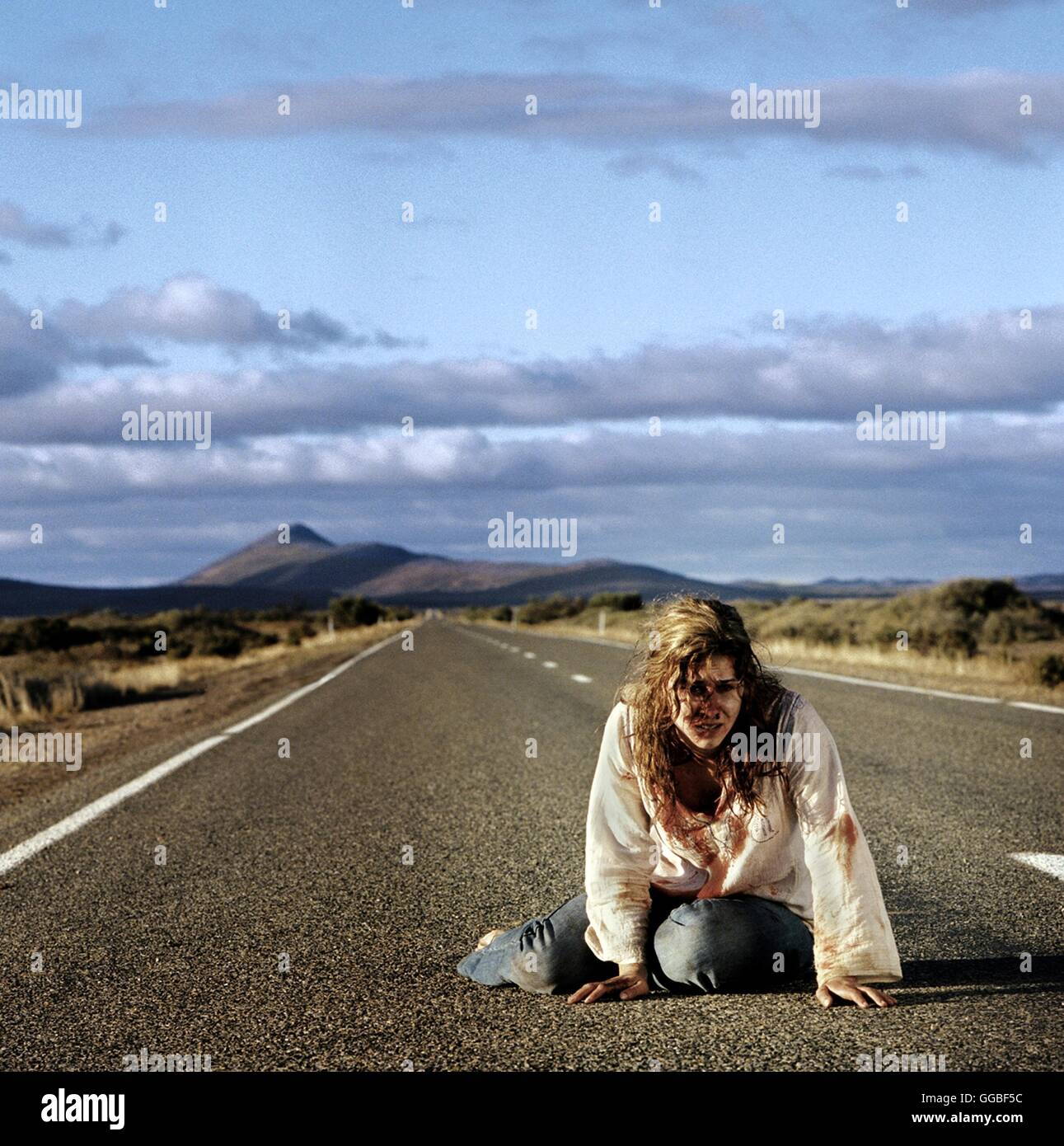 WOLF CREEK / Australien 2005 / Greg McLean Kristy (KESTIE MORASSI ...