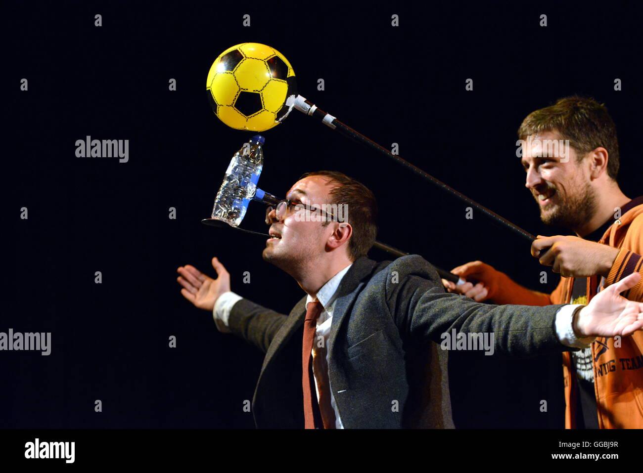 Clown edinburgh fringe festival hi-res stock photography and images - Alamy