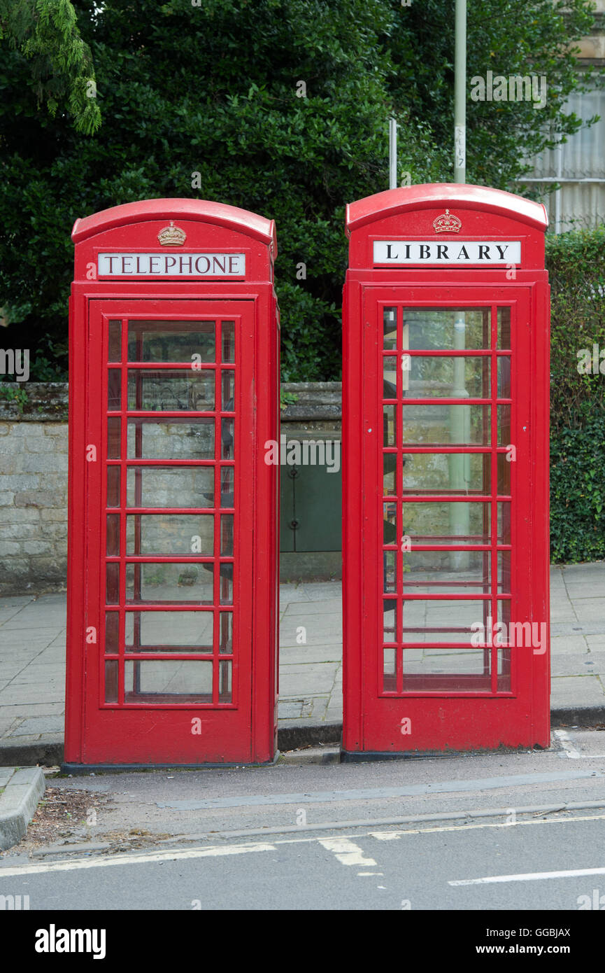 Telephone box library hi-res stock photography and images - Alamy