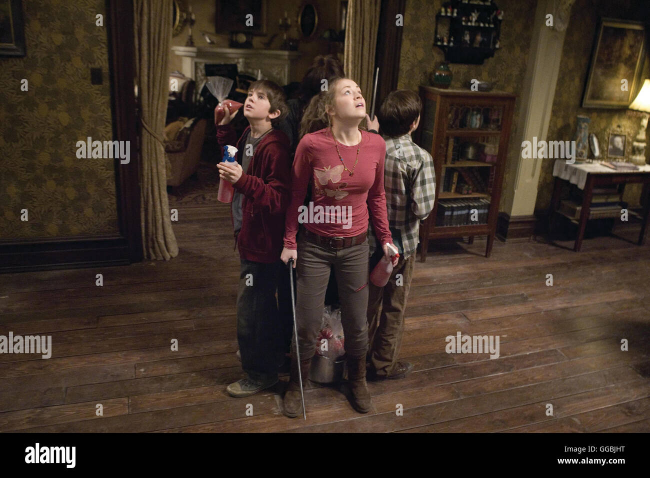 Die Geheimnisse der Spiderwicks / FREDDIE HIGHMORE as Simon and Jared ...