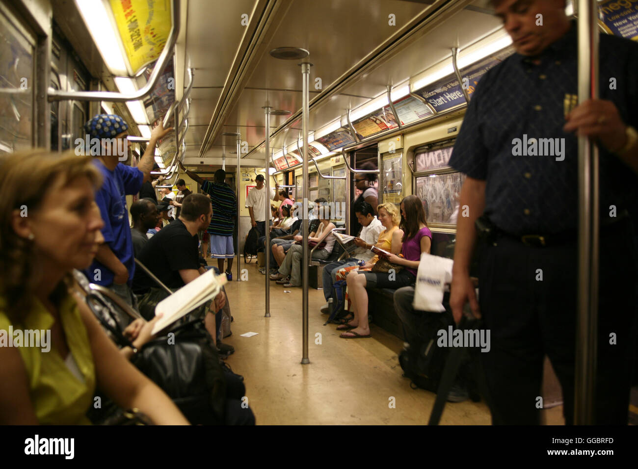 City city public subway hi-res stock photography and images - Alamy