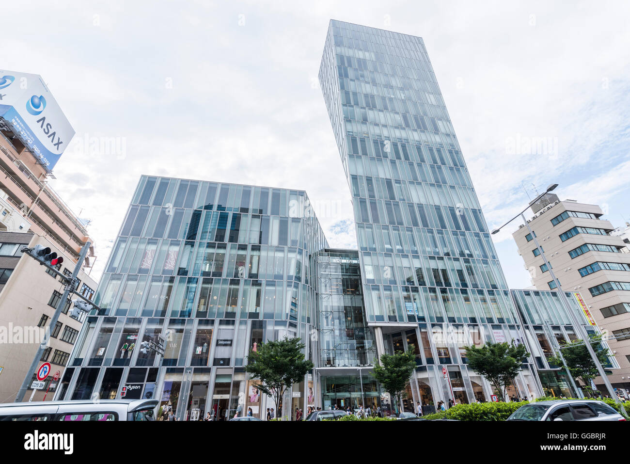 Minato city shopping hi-res stock photography and images - Alamy