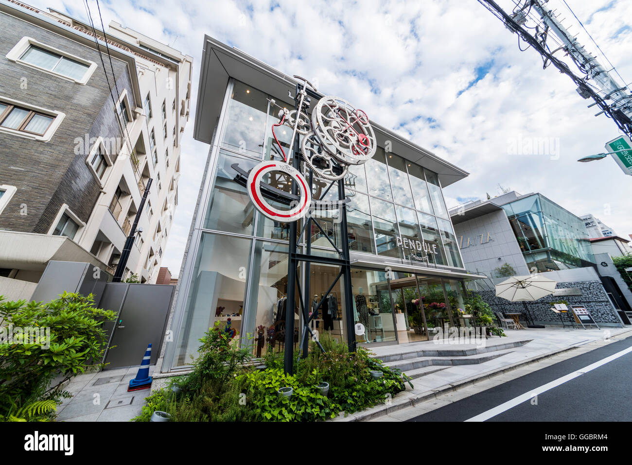 Exterior of PENDULE, Minato-Ku, Tokyo, Japan Stock Photo - Alamy