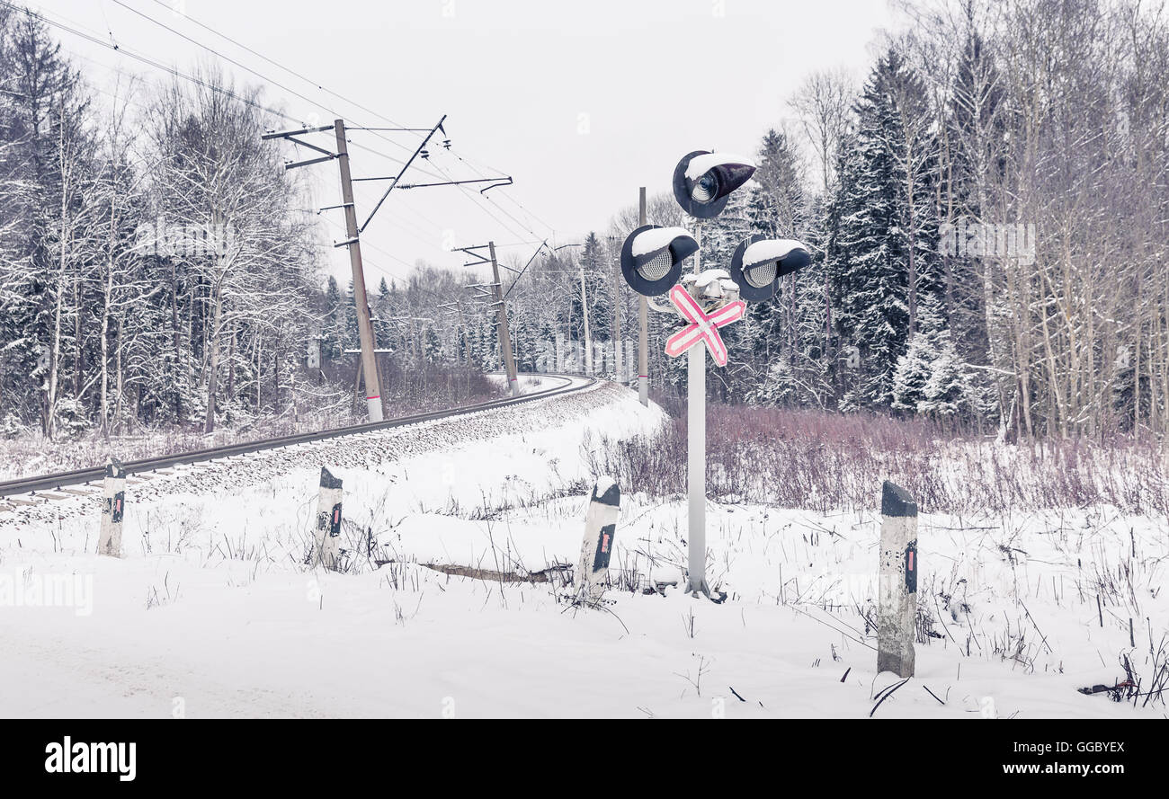 Train crossing snowy countryside hi-res stock photography and images ...