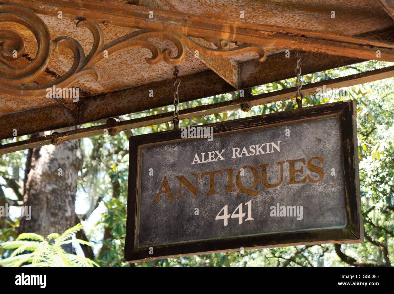 Historic district sign hi-res stock photography and images - Alamy