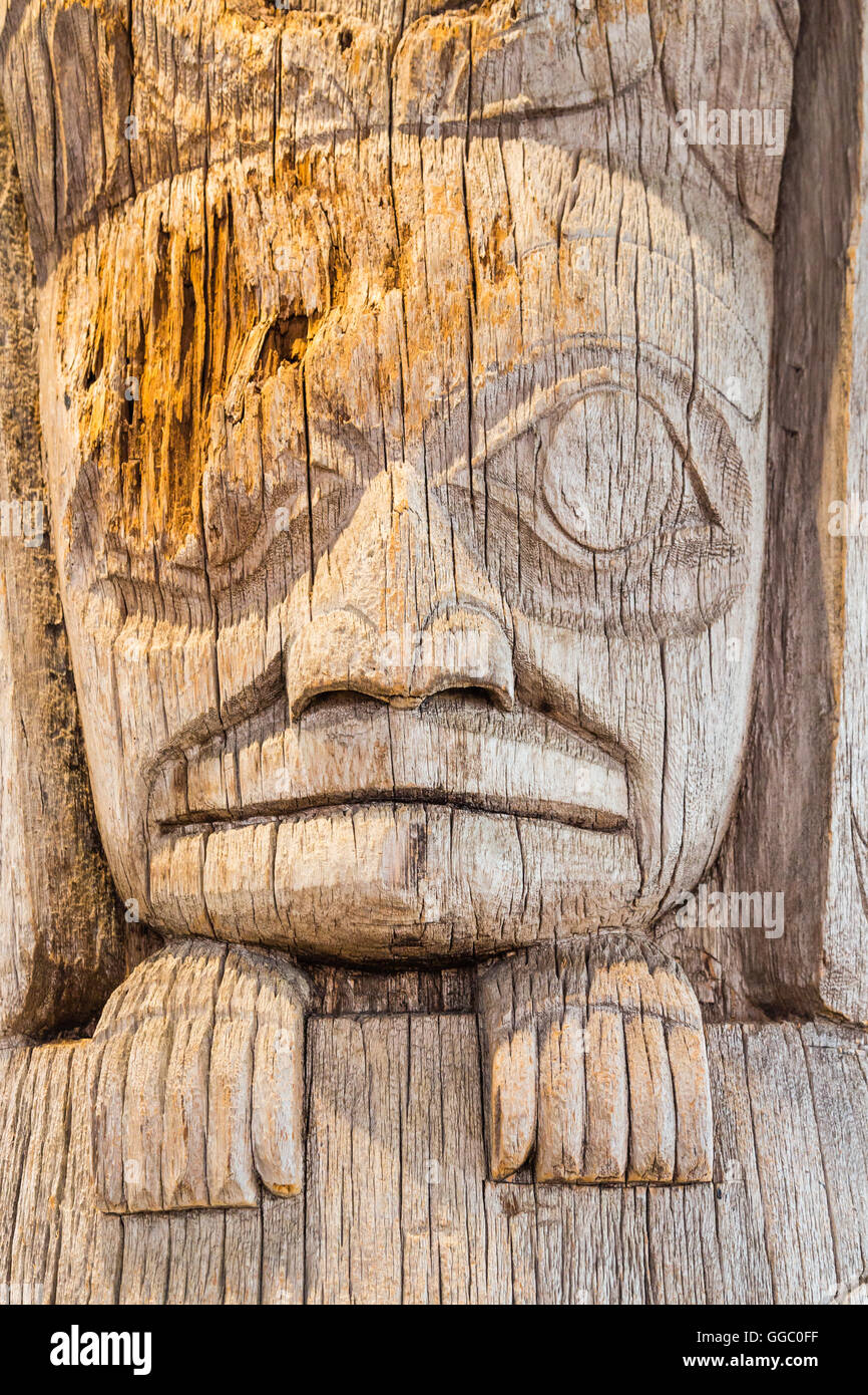 Ancient inuit totem in alaska hi-res stock photography and images - Alamy