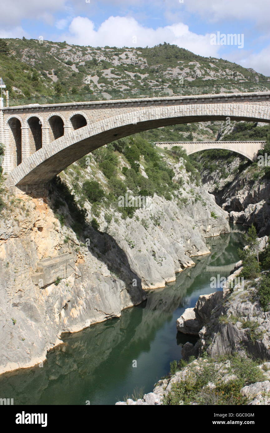 Bridge over the River Herault near the Pont du Diable Stock Photo - Alamy