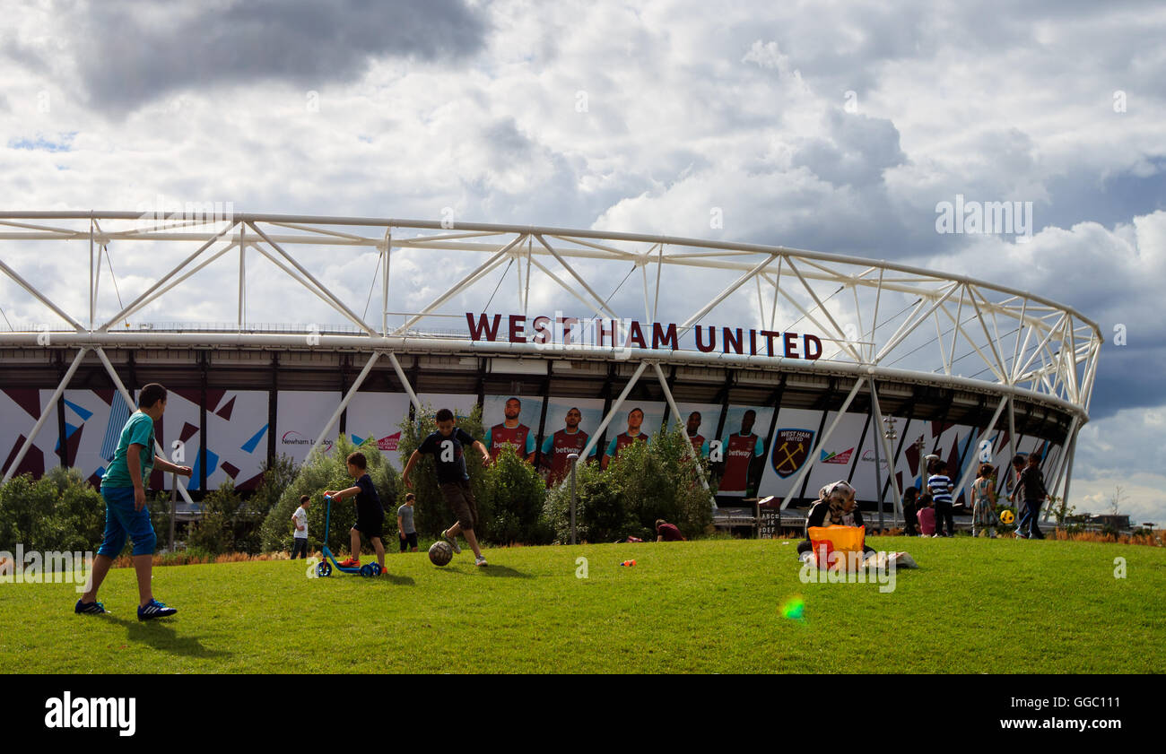 People play football outside the London Stadium before the UEFA Europa ...